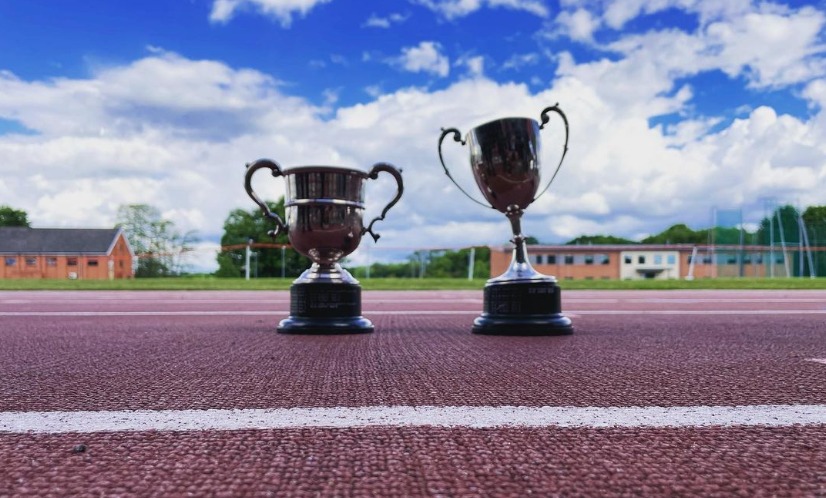 Double victory for RMS football teams! - News - Robert May's School